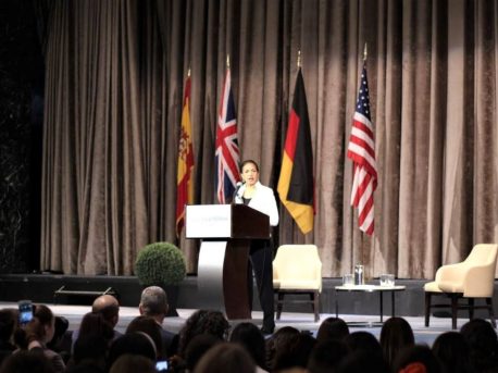 IMUNA | Education Through Simulation - Model United Nations Conferences